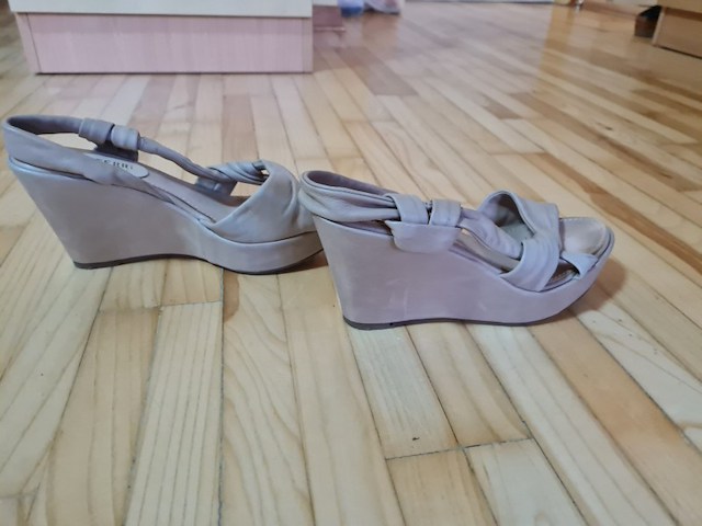 Italijanske sandale sa platformom