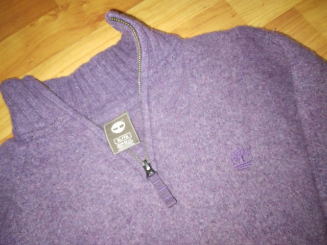Ljubičasti džemper XL veličina