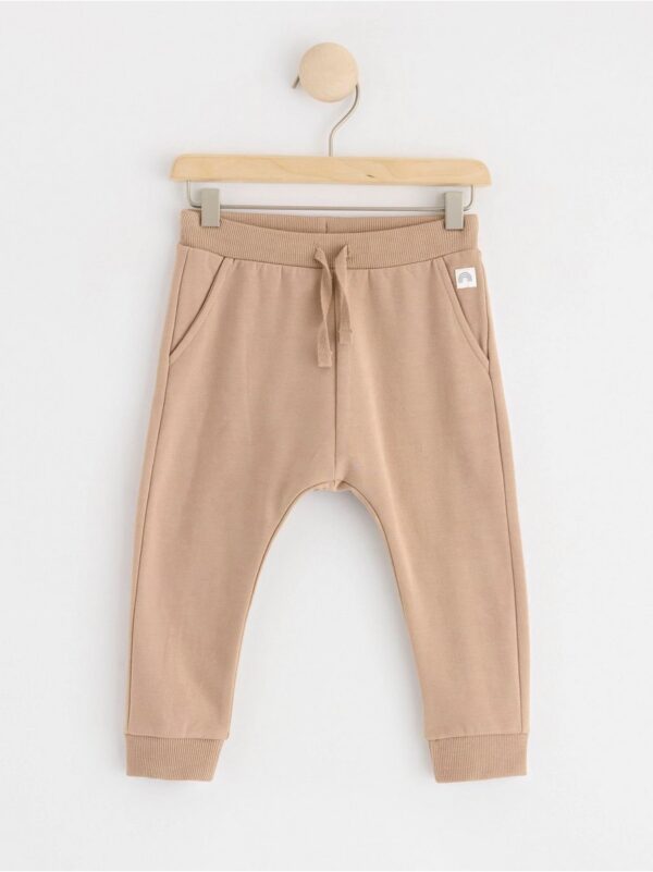 Pantalone – 95% pamuk, 5% elastin – Joggers with brushed inside