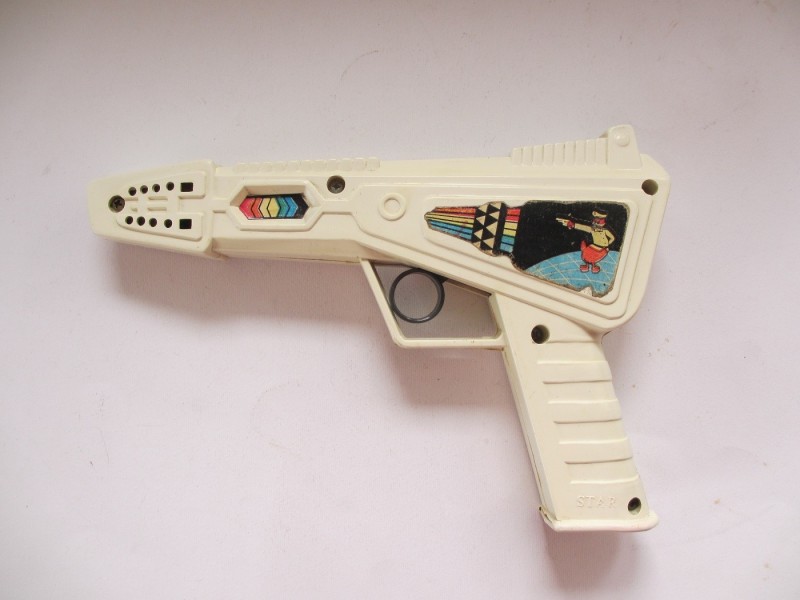 Retro svemirski laserski pistolj SSSR