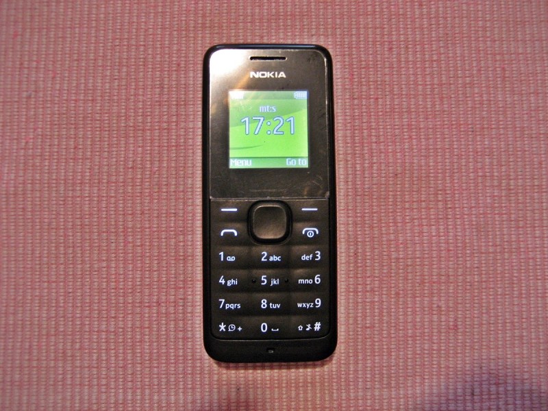 Nokia 105(procitaj opis ,vazno je)