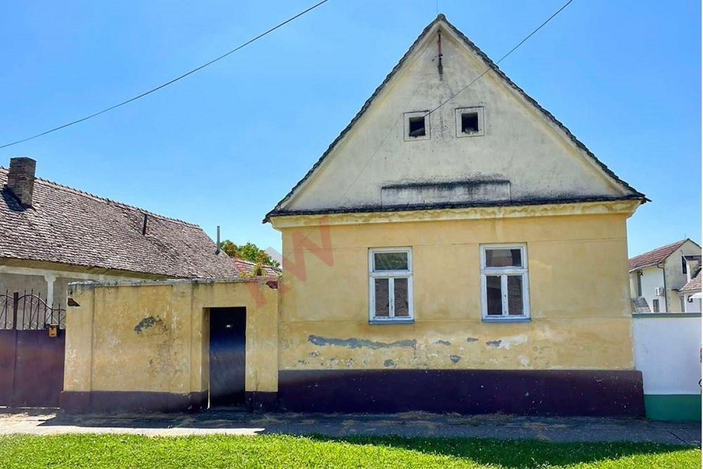 Stara Nemačka kuća u selu Vašica