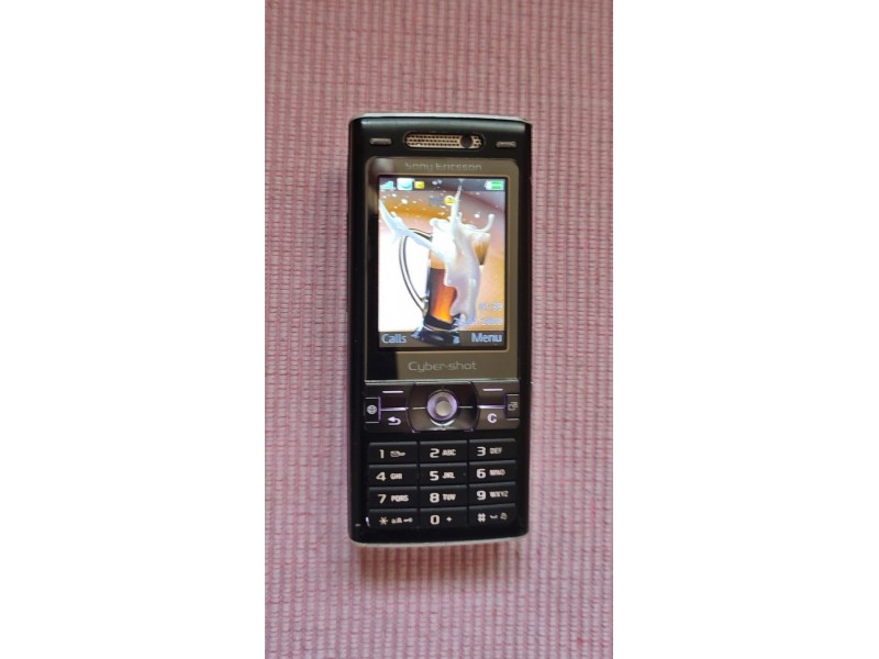 Sony Ericsson K800i(procitaj opis ,vazno je)