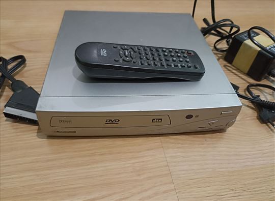 DVD player (DVD plejer) - Dolby digital