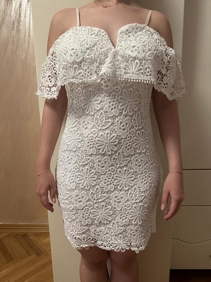 Zara bela letnja haljina
