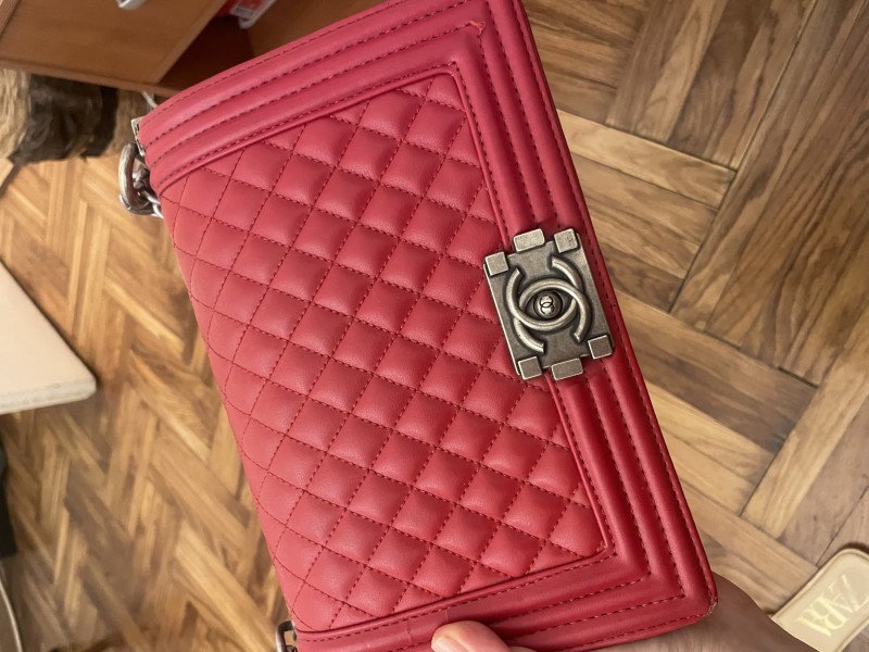Chanel crvena torba
