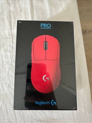 Logiteh G Pro Superlight red