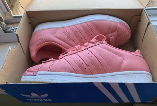 Adidas superstar pink