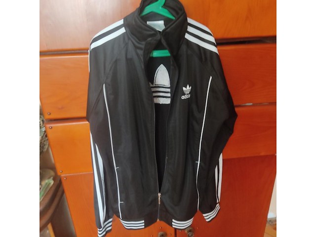 TRENERKA ADIDAS