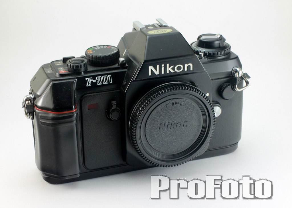 Nikon F-301 Telo (Body)