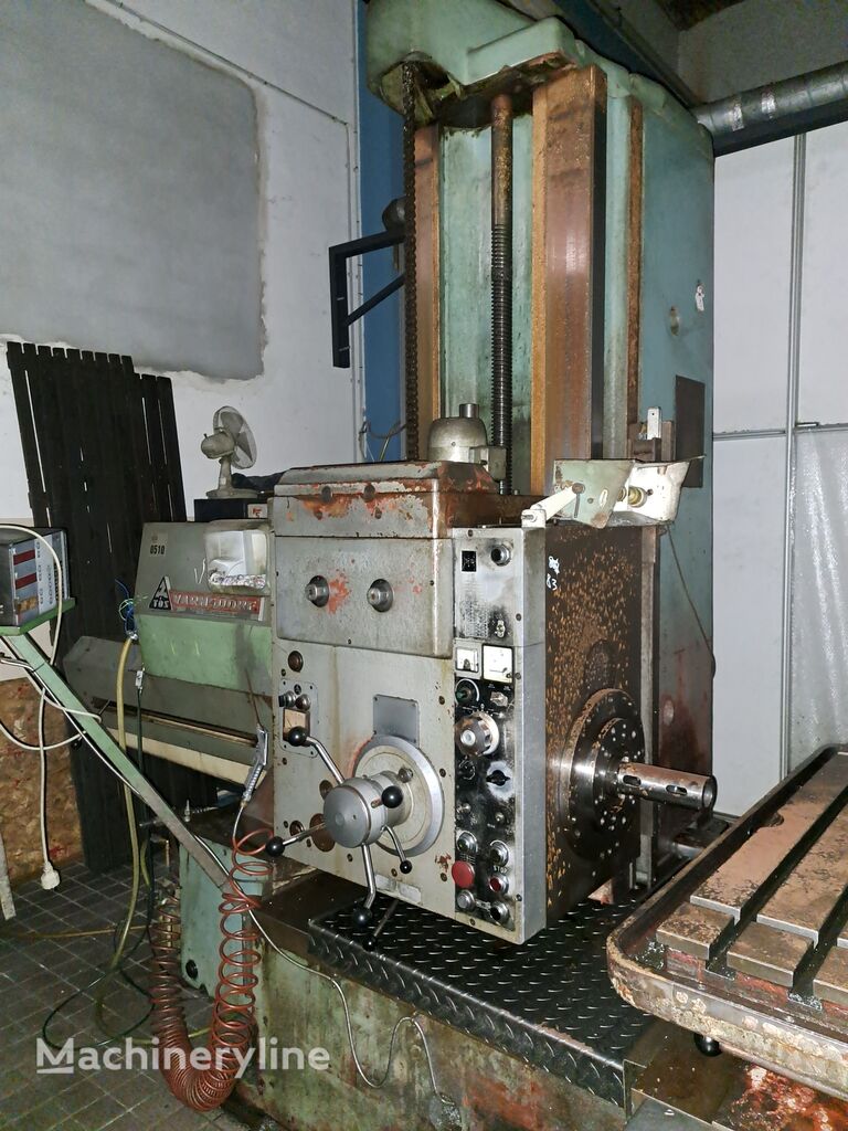 TOS Varnsdorf mašina za bušenje rupa