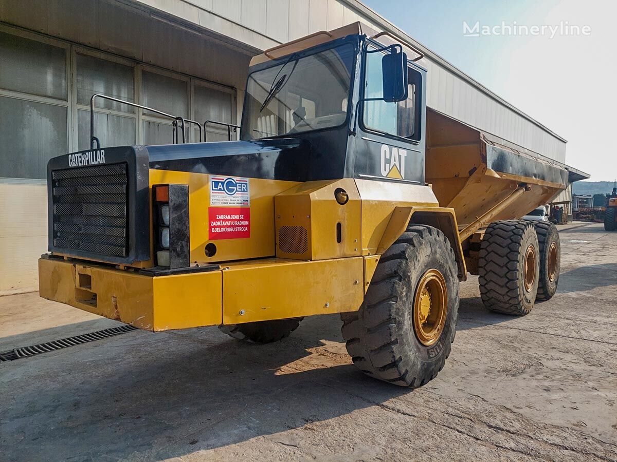 Caterpillar D250E zglobni damper