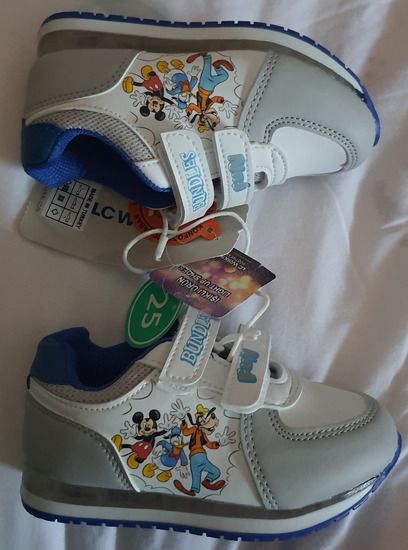 Mickey patike