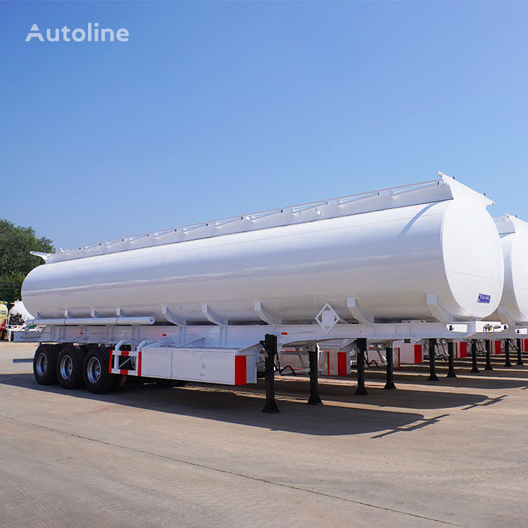 TITAN 3 Axle Diesel Fuel Tanker for Sale - W poluprikolica autocisterna