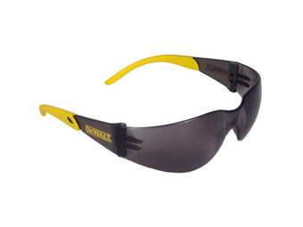 DeWalt 2D protector zaštitne naočare ojačane, tamne 2D ( DPG54-2D )