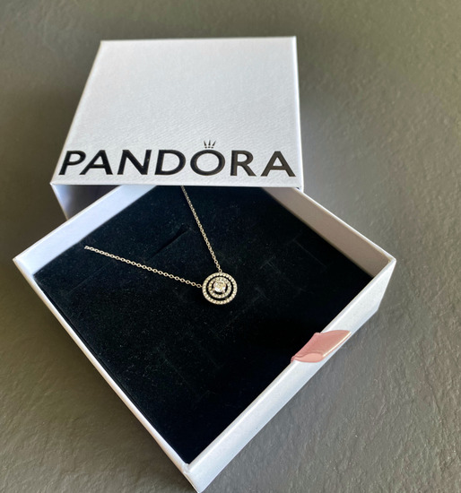 Pandora srebrna ogrlica