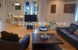 Prodajem Stan-Apartman, Zemun, Beograd, €389.000