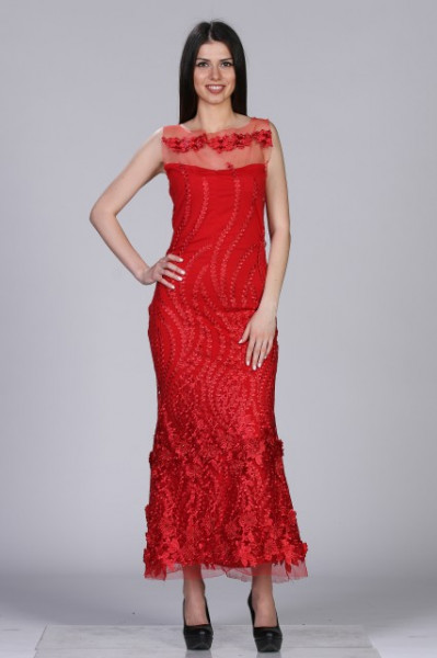 Duga crvena haljina sa 3D cvetovima