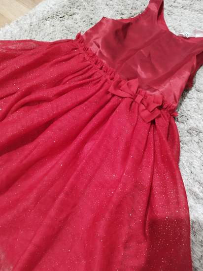HM Crvena  haljinica svetlucava