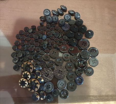 Pakovanje crnih dugmica za 1 cenu-made in Italy