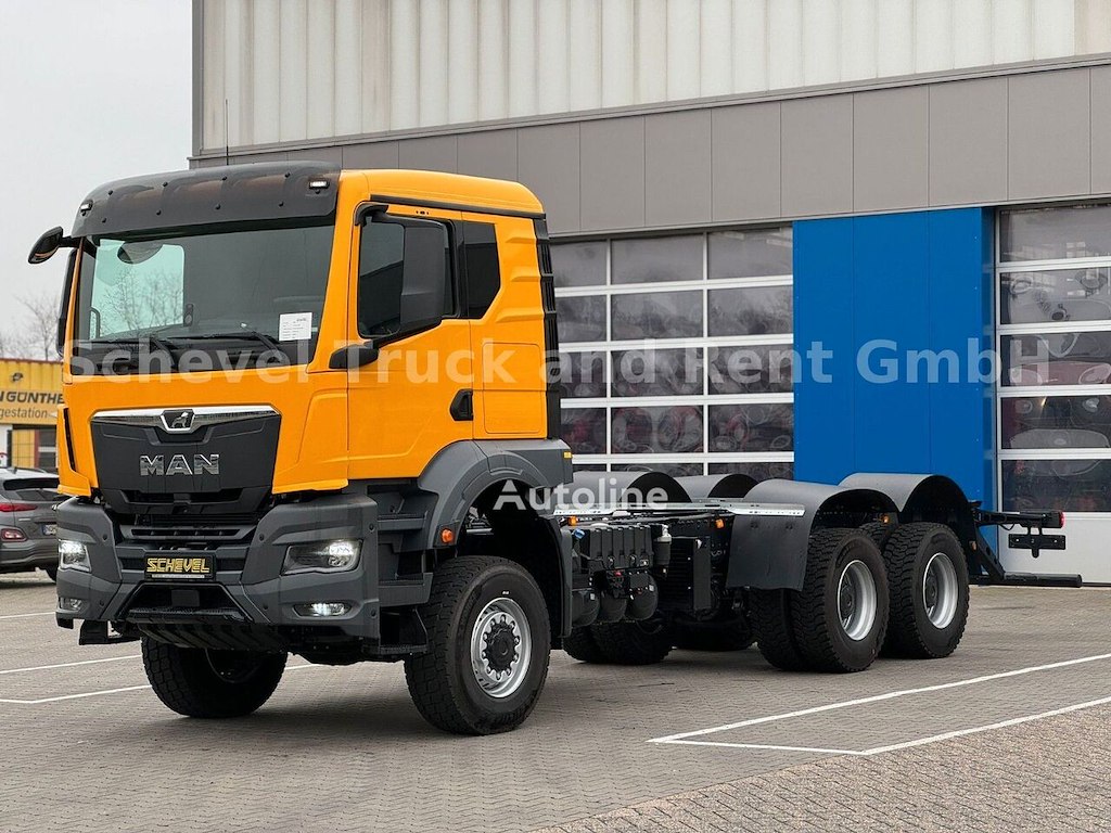 Novi MAN TGS 33.510 Fahrgestell / Brunnenbau / 6x6 kamion šasija