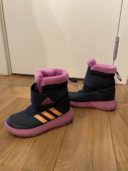 Adidas Winterplay čizme