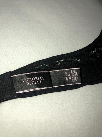 Victorias secret crni čipkasti brallete