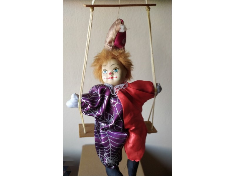 Vintage Marioneta Klovn Na Ljuljašci Sa Kanapom