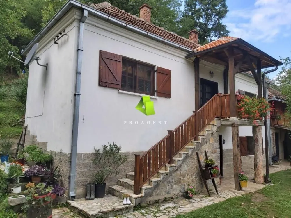 Prodaja, kuća, 455m2, Gornji Milanovac