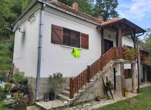 Prodaja Kuća - Gornji Milanovac, Centar