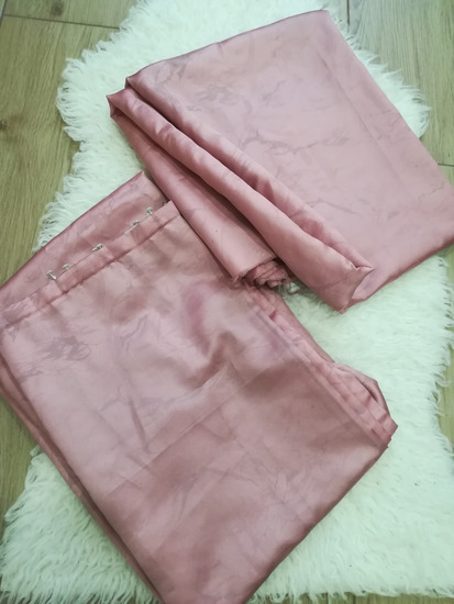   Roze draperi