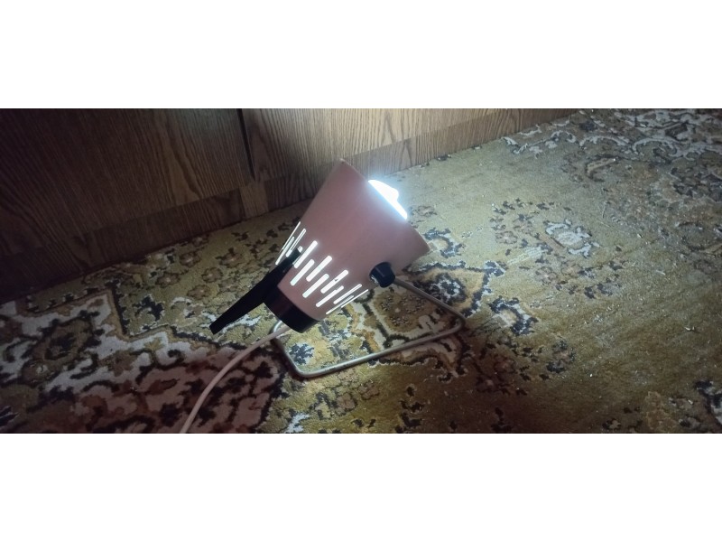 TEST: Lampa sa keramičkim grlom 250V 4A (1000W)