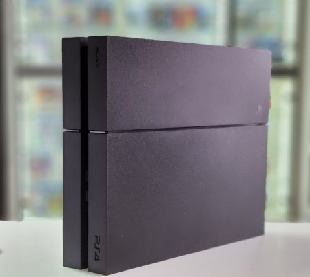 Konzola Sony PlayStation 4 500GB fat sa igrama - Modovana