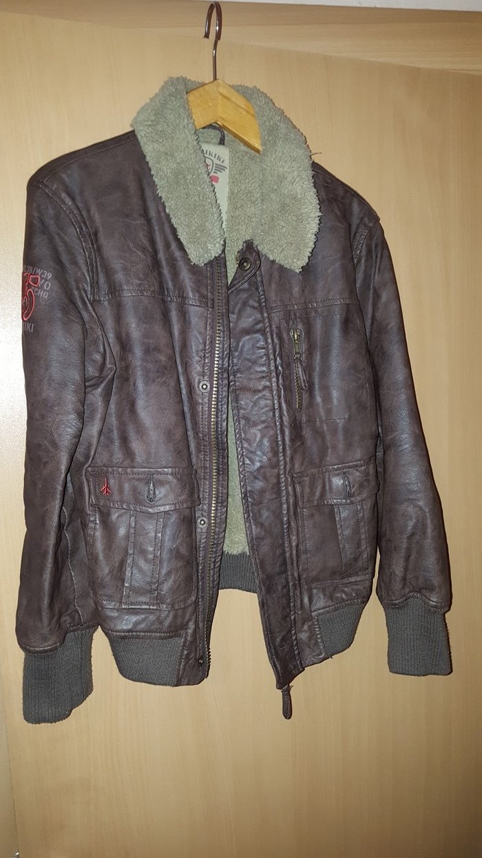 Decija zimska kozna jakna sa krznom 8 kao nova kanadjanka