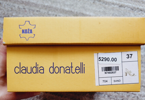 Claudia Donatelli sandale kozne nove 38
