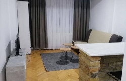 Prodajem Stan-Apartman, Bulevar Oslobođenja, Novi Sad, €94.750