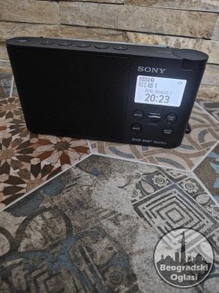 Sony digitalni radio XDR-S41D