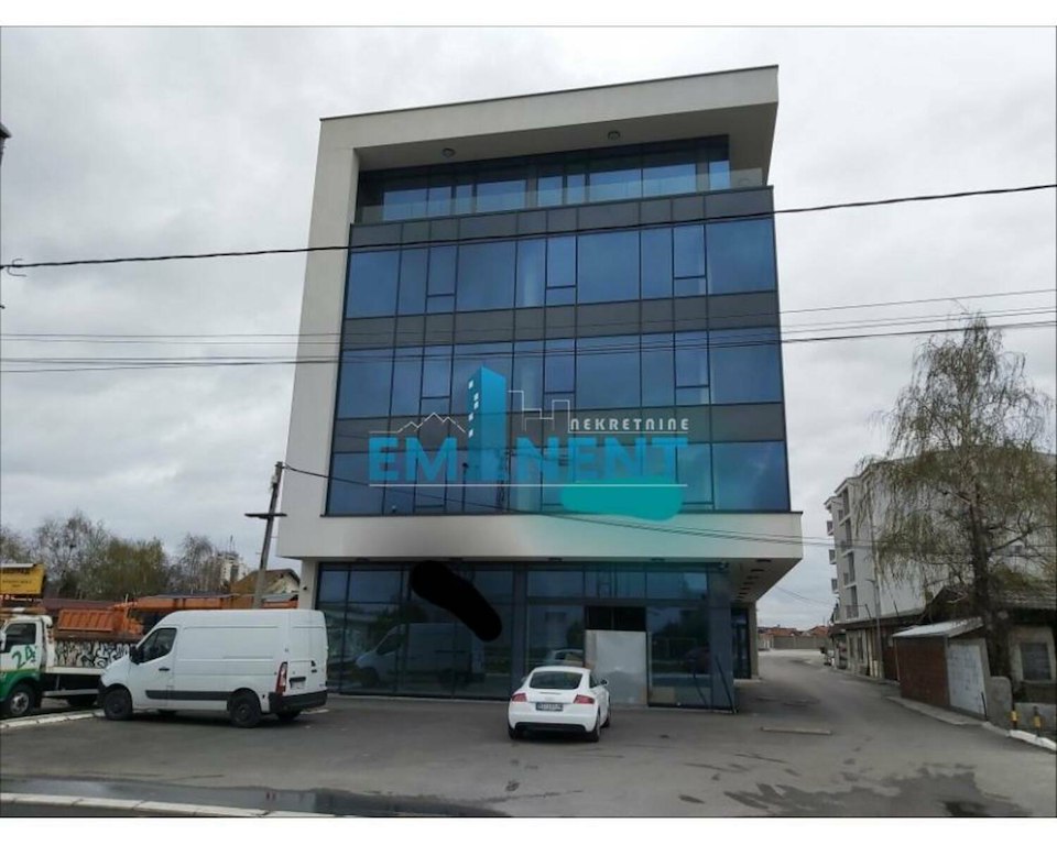 Zemun, Gornji Grad, -, Poslovni prostor, 636m2, 6360 EUR