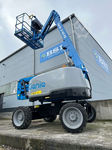 Genie Z-45 FE Hybrid Articulated Telescopic Boom Lift
Genie Z-45 FE