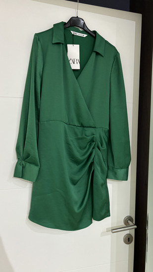 Zara haljina green satin