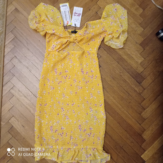 AKCIJA 1000 dinara Mini letnja haljina S