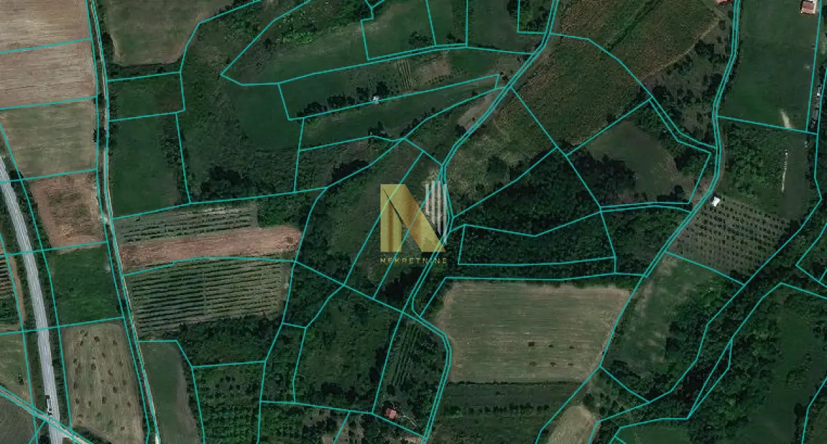 Poljoprivredno zemljište 1716m2, Beočin