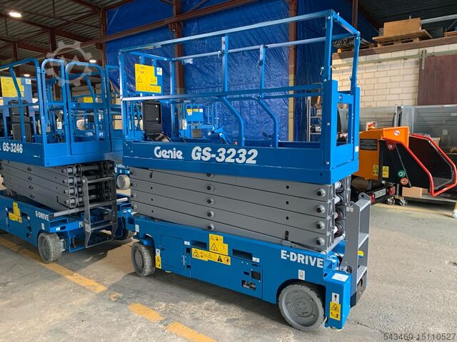 Genie GS3232 E-Drive Electric Scissor Lift with Hydr. Podršku
Genie GS-3232 E-Drive