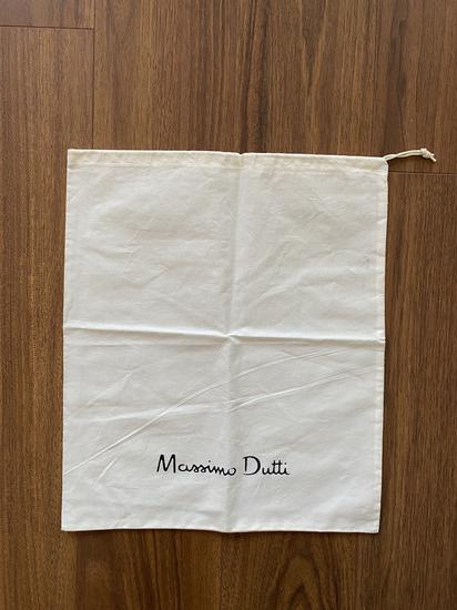 Massimo Dutti dustbag 38x34cm NOVO