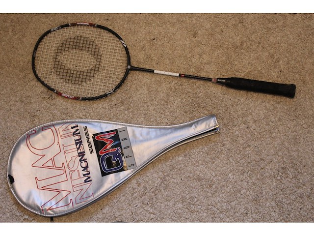 OLIVER profi reket za badminton Metacarbon