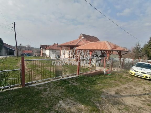 prodaja, kuća samostalna kuća, Kragujevac Beloševac