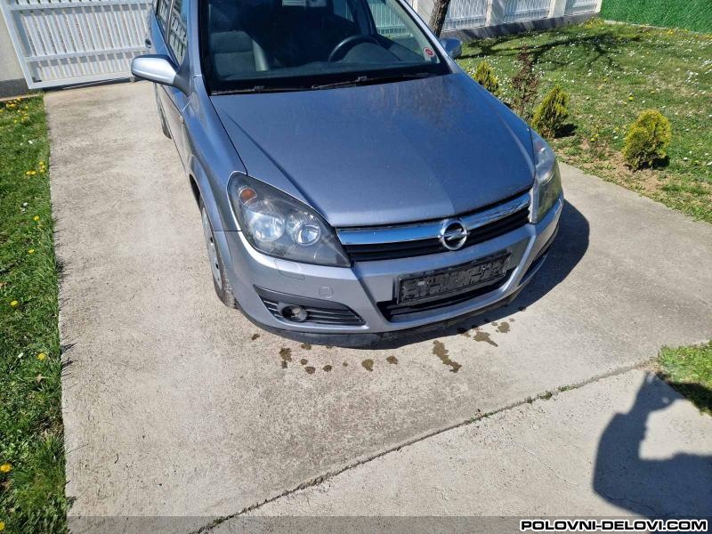 Opel Astra H Svetla I Signalizacija