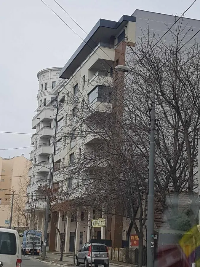 Izdavanje, garsonjera, 30m2, Crveni Krst, Beograd