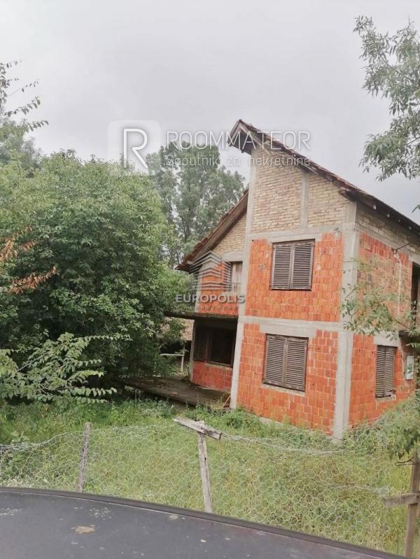 Braće Jovanović, Kuća na prodaju, 200m2, 59.000€