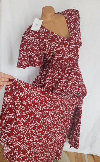 BLOOMCHIC ★ višnja floral haljina RAYON 44/46 NOVO
